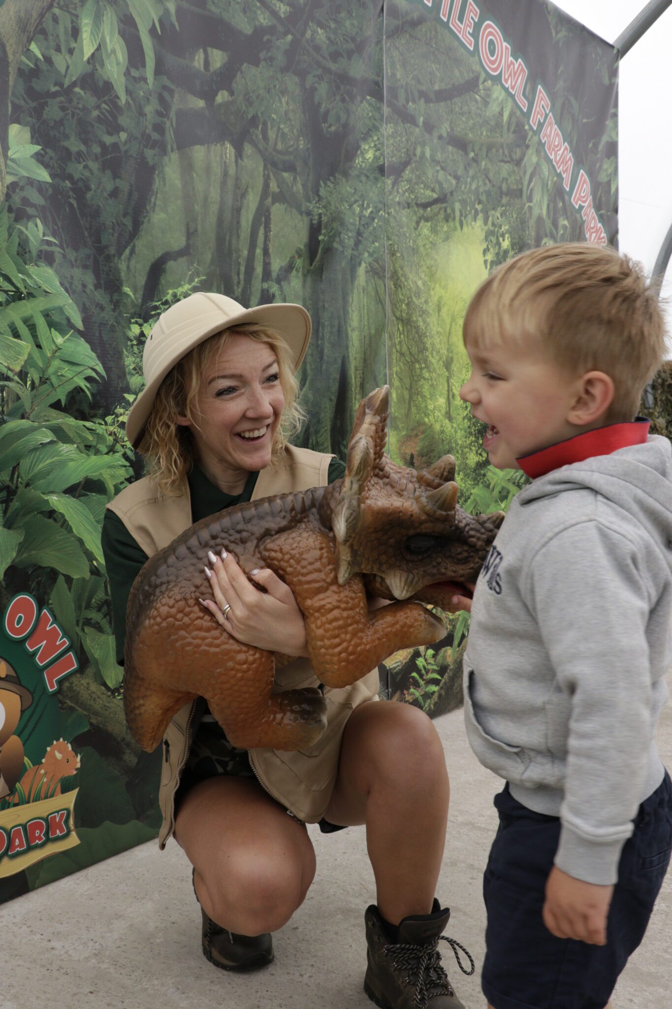 Little Owl Farm Park | Family Day Out, Animal Encounters & Activities
